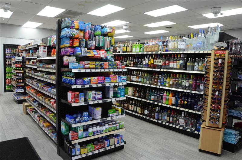 Union Pier Market - Union Pier, MI